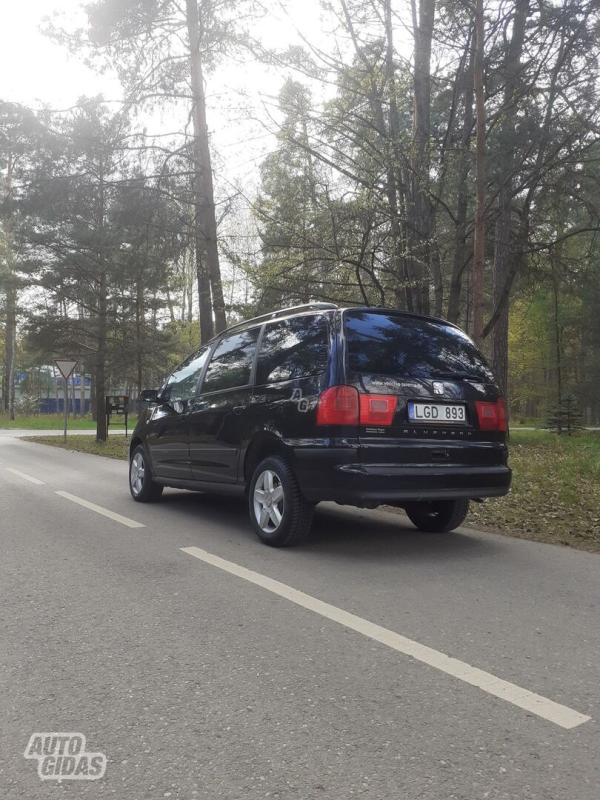 SEAT Alhambra 2007 in Kaunas, with an engine capacity of 2.00 L and mileage of 217 thousand km for 1990 €, photo 6 on AUTOMOTO.COM.LV