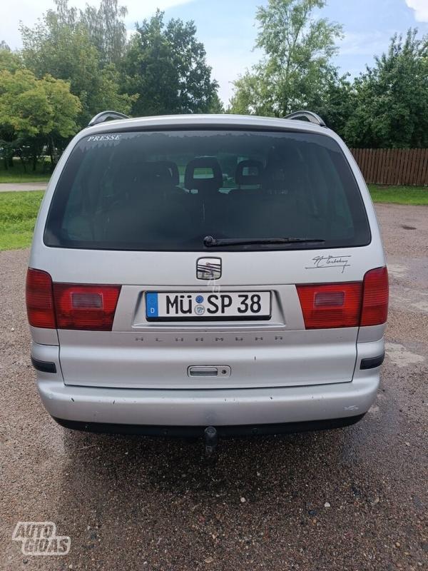 SEAT Alhambra 2007 in Marijampole, with an engine capacity of 2.00 L and mileage of 332 thousand km for 1999 €, photo 2 on AUTOMOTO.COM.LV