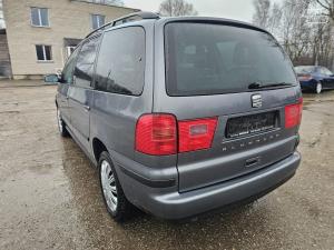 SEAT Alhambra 2008 in Vilnius, with an engine capacity of 2.00 L and mileage of 275 thousand km for 3450 €, photo 7 on AUTOMOTO.COM.LV
