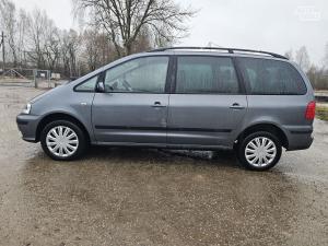 SEAT Alhambra 2008 in Vilnius, with an engine capacity of 2.00 L and mileage of 275 thousand km for 3450 €, photo 9 on AUTOMOTO.COM.LV