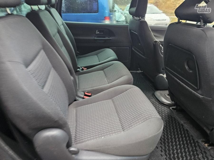 SEAT Alhambra 2008 in Vilnius, with an engine capacity of 2.00 L and mileage of 275 thousand km for 3450 €, photo 15 on AUTOMOTO.COM.LV