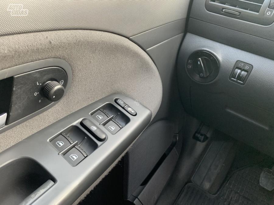 SEAT Alhambra 2008 Kauņa, ar dzinēja tilpumu 1.90 L un nobraukumu 213 tūkst. km par 3499 €, foto 19 vietnē AUTOMOTO.COM.LV