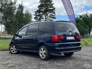 SEAT Alhambra 2010 in Kaunas, with an engine capacity of 2.00 L and mileage of 337 thousand km for 2850 €, photo 5 on AUTOMOTO.COM.LV