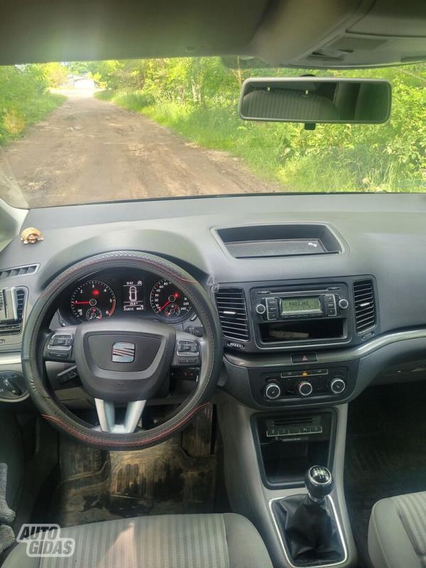 SEAT Alhambra 2011 Panevēža, ar dzinēja tilpumu 2.00 L un nobraukumu 295 tūkst. km par 4950 €, foto 7 vietnē AUTOMOTO.COM.LV