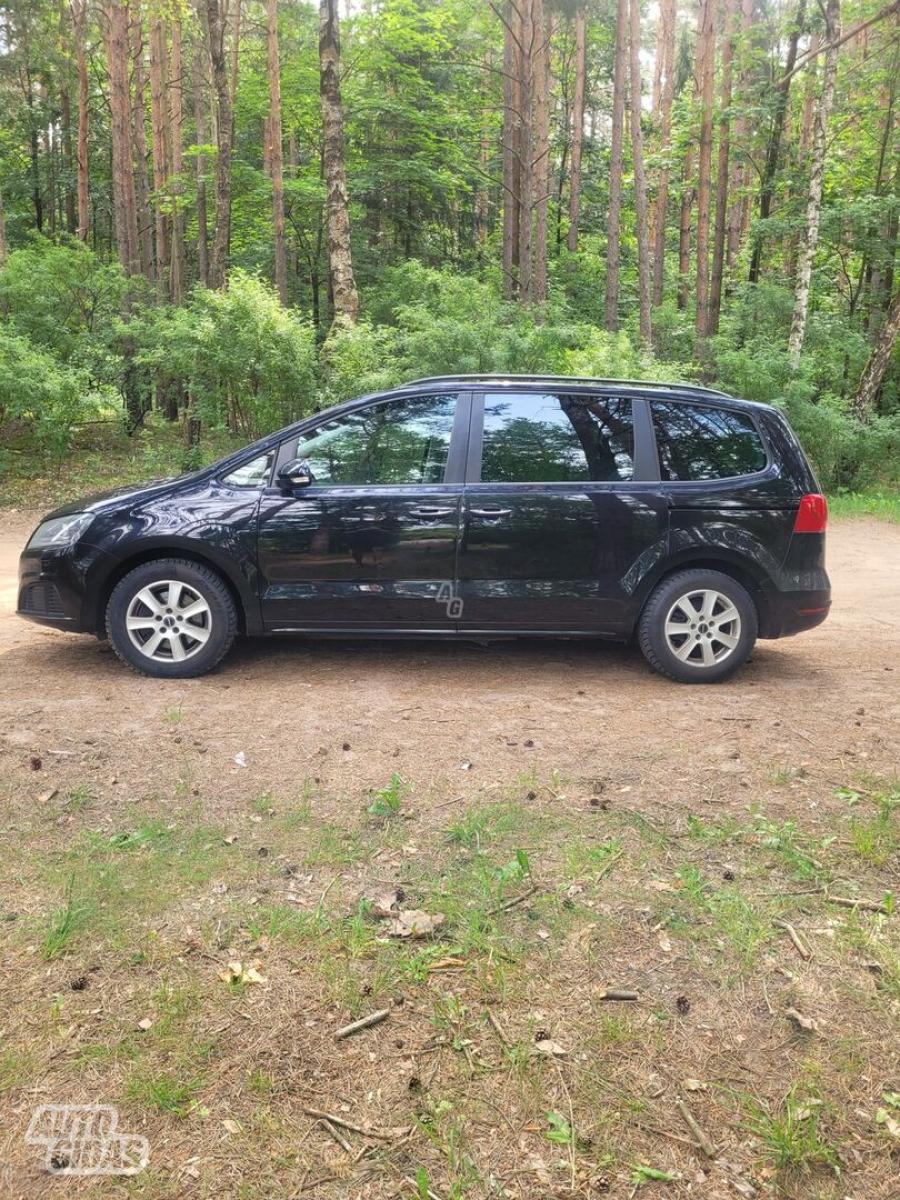 SEAT Alhambra 2011 Panevēža, ar dzinēja tilpumu 2.00 L un nobraukumu 295 tūkst. km par 4950 €, foto 18 vietnē AUTOMOTO.COM.LV
