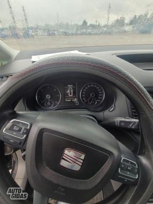 SEAT Alhambra 2011 in Panevezys, with an engine capacity of 2.00 L and mileage of 312 thousand km for 5200 €, photo 9 on AUTOMOTO.COM.LV