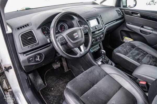 SEAT Alhambra 2014 in Kaunas, with an engine capacity of 2.00 L and mileage of 292 thousand km for 9590 €, photo 5 on AUTOMOTO.COM.LV
