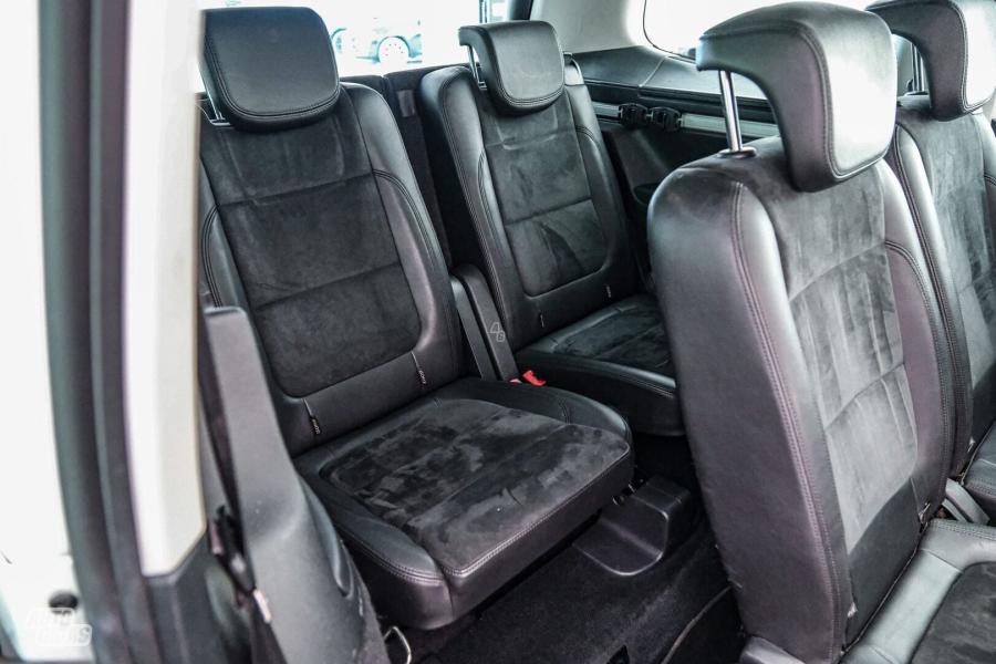 SEAT Alhambra 2014 in Kaunas, with an engine capacity of 2.00 L and mileage of 292 thousand km for 9590 €, photo 15 on AUTOMOTO.COM.LV
