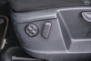SEAT Alhambra 2014 in Kaunas, with an engine capacity of 2.00 L and mileage of 292 thousand km for 9590 €, photo 17 on AUTOMOTO.COM.LV