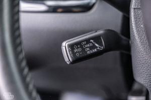 SEAT Alhambra 2014 in Kaunas, with an engine capacity of 2.00 L and mileage of 292 thousand km for 9590 €, photo 19 on AUTOMOTO.COM.LV