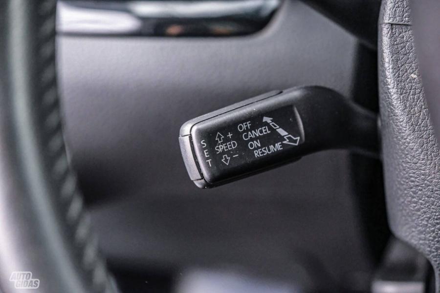 SEAT Alhambra 2014 in Kaunas, with an engine capacity of 2.00 L and mileage of 292 thousand km for 9590 €, photo 19 on AUTOMOTO.COM.LV