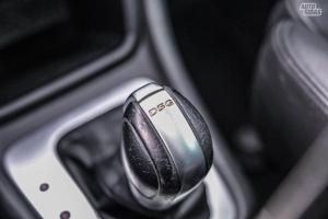 SEAT Alhambra 2014 in Kaunas, with an engine capacity of 2.00 L and mileage of 292 thousand km for 9590 €, photo 28 on AUTOMOTO.COM.LV