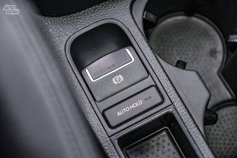 SEAT Alhambra 2014 in Kaunas, with an engine capacity of 2.00 L and mileage of 292 thousand km for 9590 €, photo 29 on AUTOMOTO.COM.LV