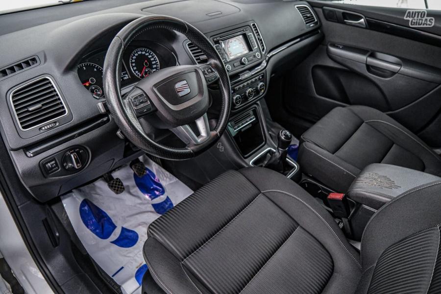 SEAT Alhambra 2014 in Kaunas, with an engine capacity of 2.00 L and mileage of 278 thousand km for 8990 €, photo 6 on AUTOMOTO.COM.LV