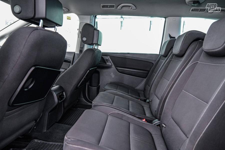 SEAT Alhambra 2014 in Kaunas, with an engine capacity of 2.00 L and mileage of 278 thousand km for 8990 €, photo 10 on AUTOMOTO.COM.LV