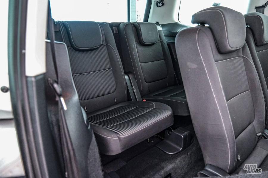 SEAT Alhambra 2014 in Kaunas, with an engine capacity of 2.00 L and mileage of 278 thousand km for 8990 €, photo 14 on AUTOMOTO.COM.LV