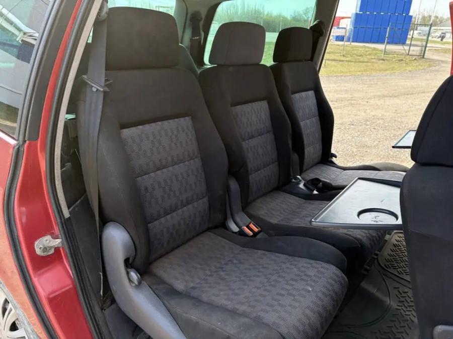 Красный Сеат Альхамбра 2000 в Даугавпилс, объемом двигателя 1.90 л и пробегом 343 тыс. км за 1450 €, фото 19 на AUTOMOTO.COM.LV