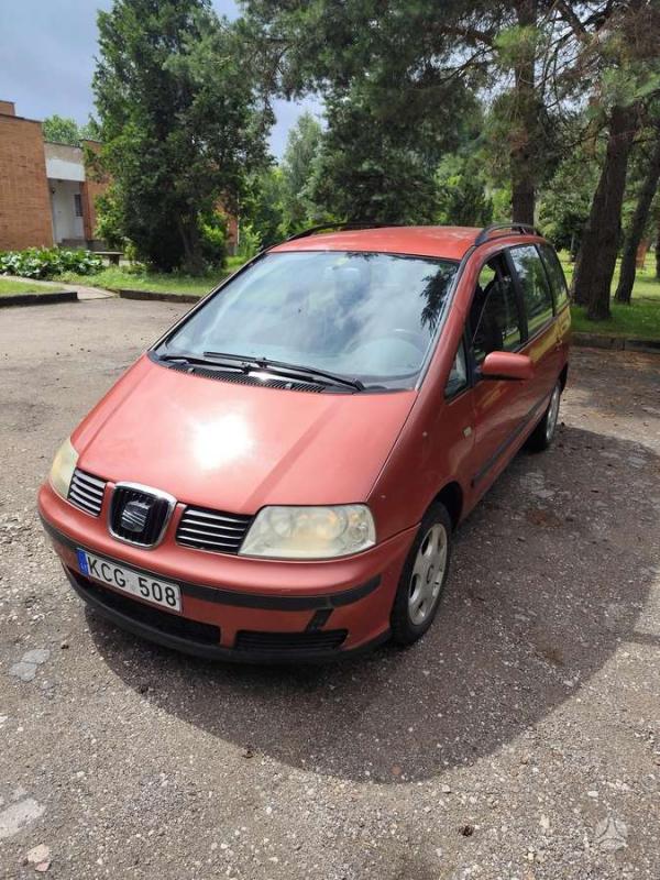 Sarkans SEAT Alhambra 2002 Raseiniai, ar dzinēja tilpumu 1.90 L un nobraukumu 295 tūkst. km par 1550 €, foto 1 vietnē AUTOMOTO.COM.LV