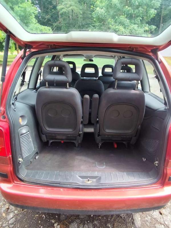 Sarkans SEAT Alhambra 2002 Raseiniai, ar dzinēja tilpumu 1.90 L un nobraukumu 295 tūkst. km par 1550 €, foto 9 vietnē AUTOMOTO.COM.LV