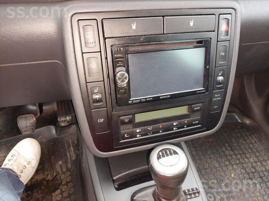 Sarkans SEAT Alhambra 2010 Daugavpils, ar dzinēja tilpumu 1.90 L un nobraukumu 291 tūkst. km par 5450 €, foto 8 vietnē AUTOMOTO.COM.LV