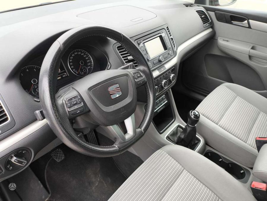Sarkans SEAT Alhambra 2012 Viļņa, ar dzinēja tilpumu 1.39 L un nobraukumu 193 tūkst. km par 6150 €, foto 14 vietnē AUTOMOTO.COM.LV