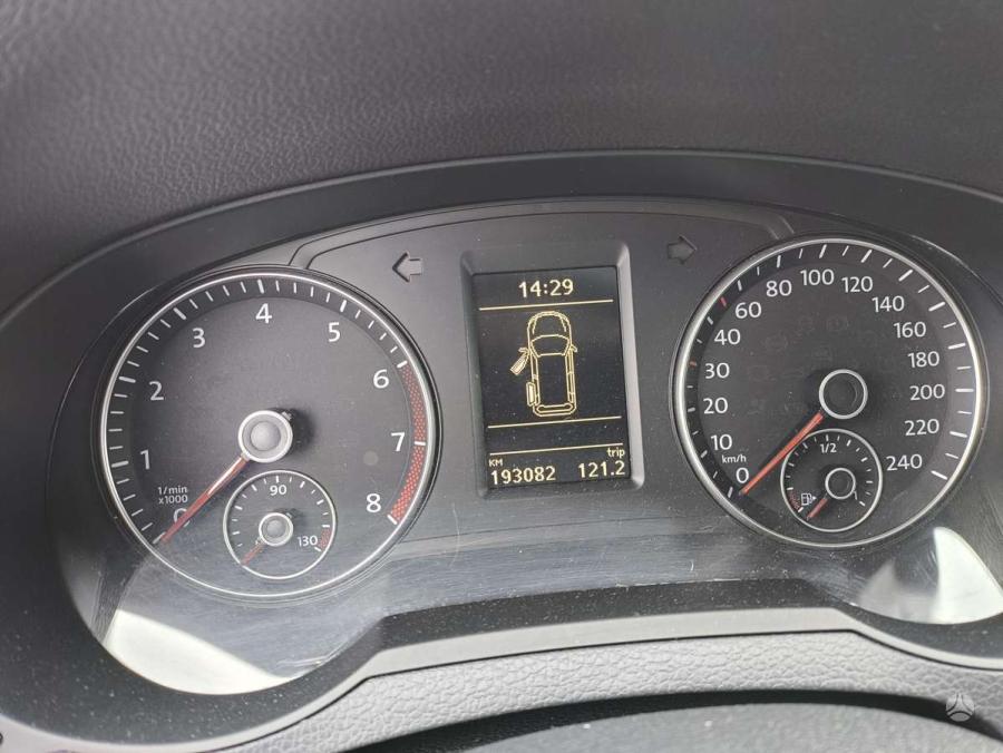 Sarkans SEAT Alhambra 2012 Viļņa, ar dzinēja tilpumu 1.39 L un nobraukumu 193 tūkst. km par 6150 €, foto 20 vietnē AUTOMOTO.COM.LV