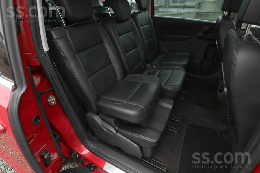Sarkans SEAT Alhambra 2018 Rīga, ar dzinēja tilpumu 2.00 L un nobraukumu 0 tūkst. km par 19990 €, foto 25 vietnē AUTOMOTO.COM.LV