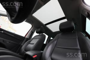 Sarkans SEAT Alhambra 2018 Rīga, ar dzinēja tilpumu 2.00 L un nobraukumu 0 tūkst. km par 19990 €, foto 26 vietnē AUTOMOTO.COM.LV