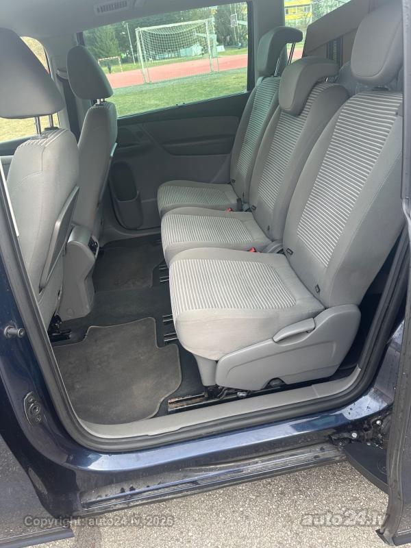 SEAT Alhambra 2012 in Tallinn, with an engine capacity of 1.40 L and mileage of 270 thousand km for 4900 €, photo 5 on AUTOMOTO.COM.LV