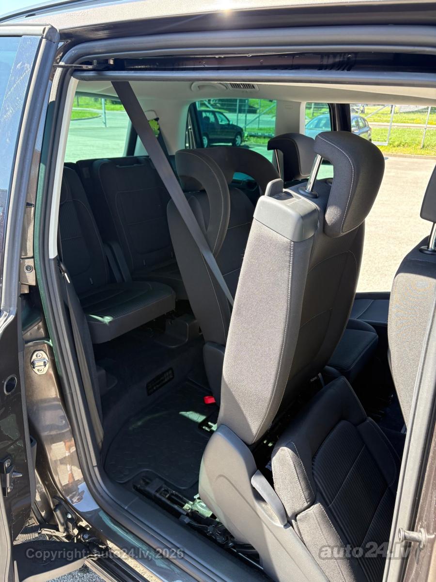 SEAT Alhambra 2018 in Tallinn, with an engine capacity of 2.00 L and mileage of 71 thousand km for 21000 €, photo 7 on AUTOMOTO.COM.LV