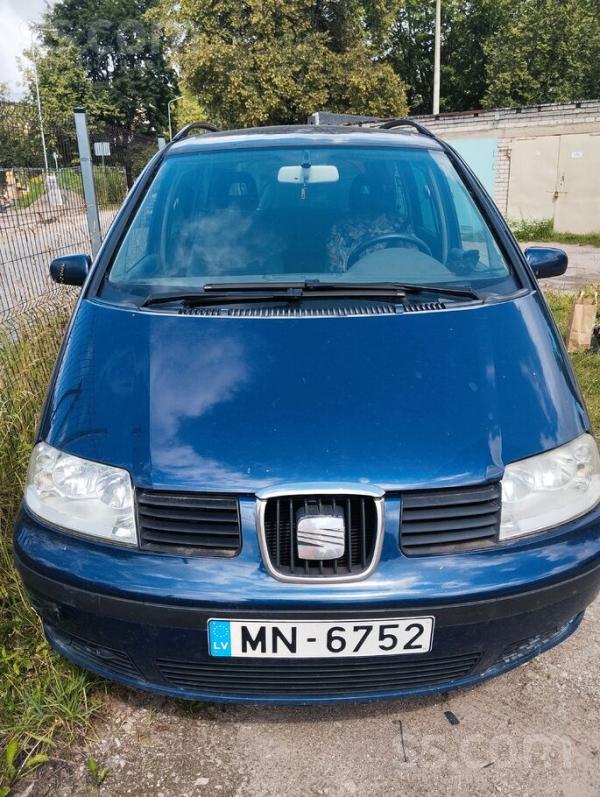 Violets SEAT Alhambra 2003 Rīga, ar dzinēja tilpumu 1.80 L un nobraukumu 267 tūkst. km par 1100 €, foto 2 vietnē AUTOMOTO.COM.LV