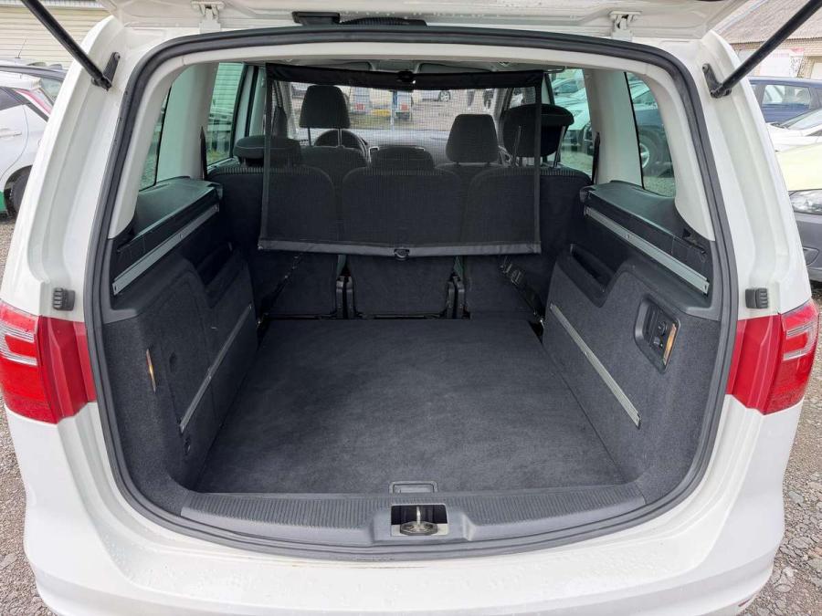 Balts SEAT Alhambra 2011 Kelmė, ar dzinēja tilpumu 1.97 L un nobraukumu 438 tūkst. km par 4650 €, foto 15 vietnē AUTOMOTO.COM.LV