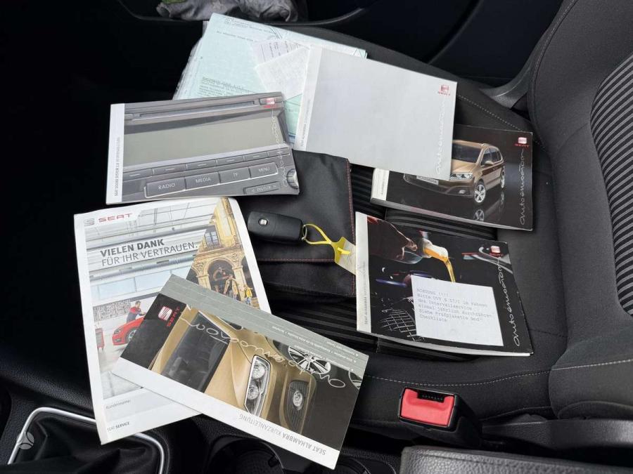 Balts SEAT Alhambra 2011 Kelmė, ar dzinēja tilpumu 1.97 L un nobraukumu 438 tūkst. km par 4650 €, foto 19 vietnē AUTOMOTO.COM.LV