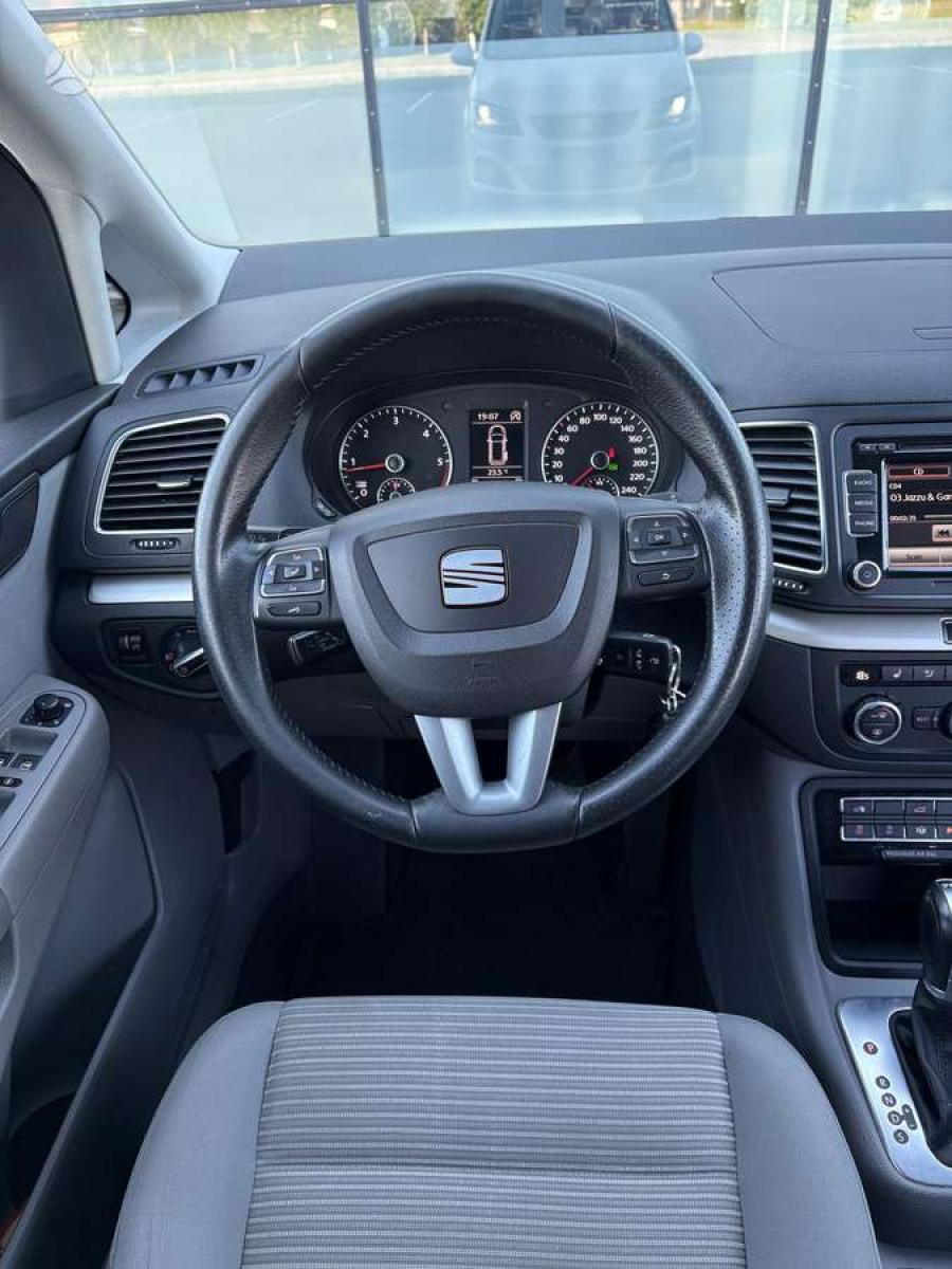 Balts SEAT Alhambra 2012 Panevēža, ar dzinēja tilpumu 1.97 L un nobraukumu 317 tūkst. km par 7050 €, foto 13 vietnē AUTOMOTO.COM.LV