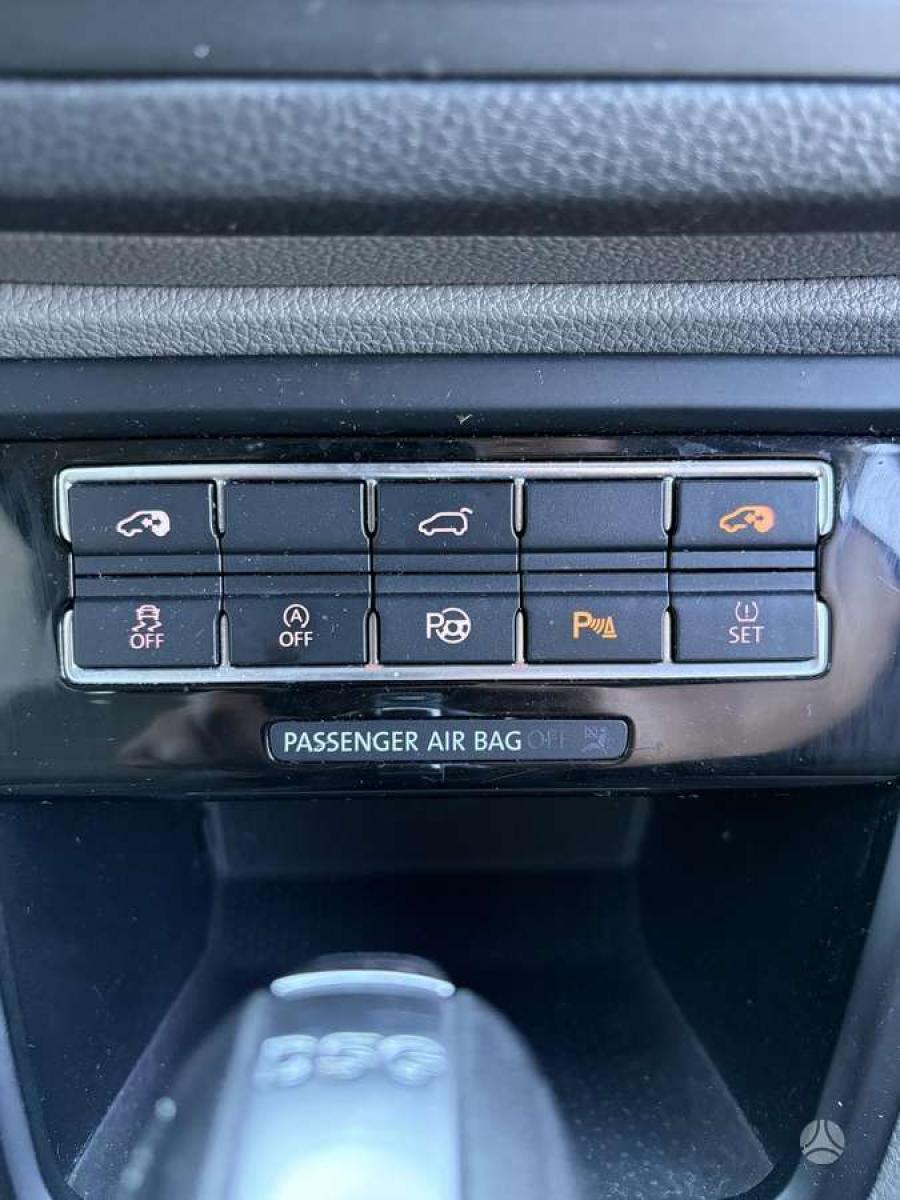 Balts SEAT Alhambra 2012 Panevēža, ar dzinēja tilpumu 1.97 L un nobraukumu 317 tūkst. km par 7050 €, foto 15 vietnē AUTOMOTO.COM.LV