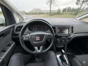 White SEAT Alhambra 2012 in Vilnius, with an engine capacity of 1.97 L and mileage of 378 thousand km for 6800 €, photo 9 on AUTOMOTO.COM.LV