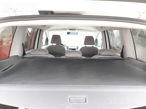 Balts SEAT Alhambra 2013 Daugavpils, ar dzinēja tilpumu 2.00 L un nobraukumu 225 tūkst. km par 8200 €, foto 8 vietnē AUTOMOTO.COM.LV