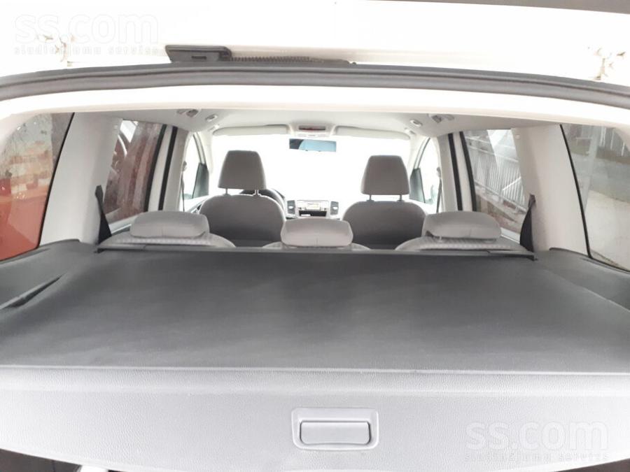 Balts SEAT Alhambra 2013 Daugavpils, ar dzinēja tilpumu 2.00 L un nobraukumu 225 tūkst. km par 8200 €, foto 16 vietnē AUTOMOTO.COM.LV