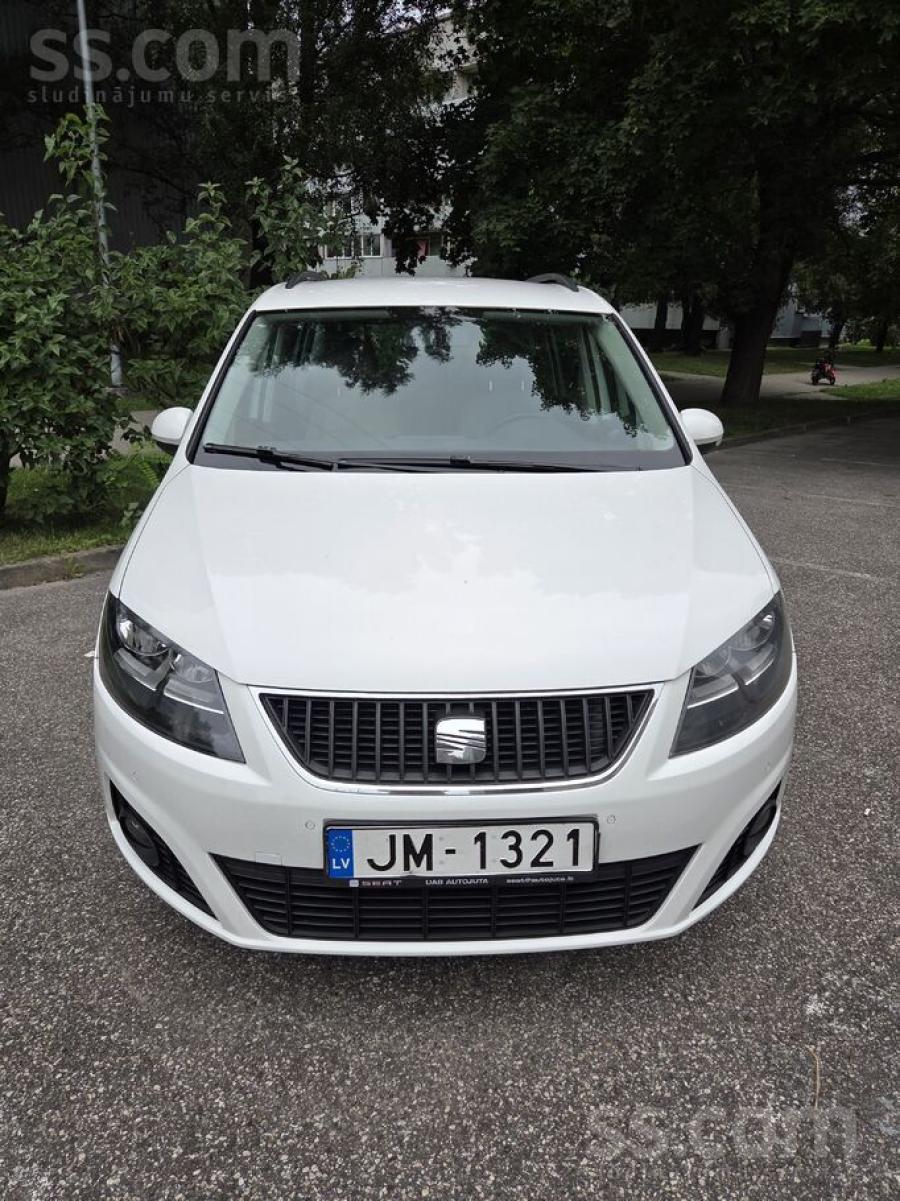 Balts SEAT Alhambra 2013 Rīga, ar dzinēja tilpumu 2.00 L un nobraukumu 300 tūkst. km par 6700 €, foto 1 vietnē AUTOMOTO.COM.LV