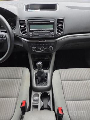 Balts SEAT Alhambra 2013 Rīga, ar dzinēja tilpumu 2.00 L un nobraukumu 300 tūkst. km par 6700 €, foto 7 vietnē AUTOMOTO.COM.LV