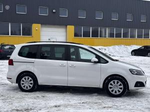 White SEAT Alhambra 2014 in Utena, with an engine capacity of 2.00 L and mileage of 247 thousand km for 6950 €, photo 4 on AUTOMOTO.COM.LV