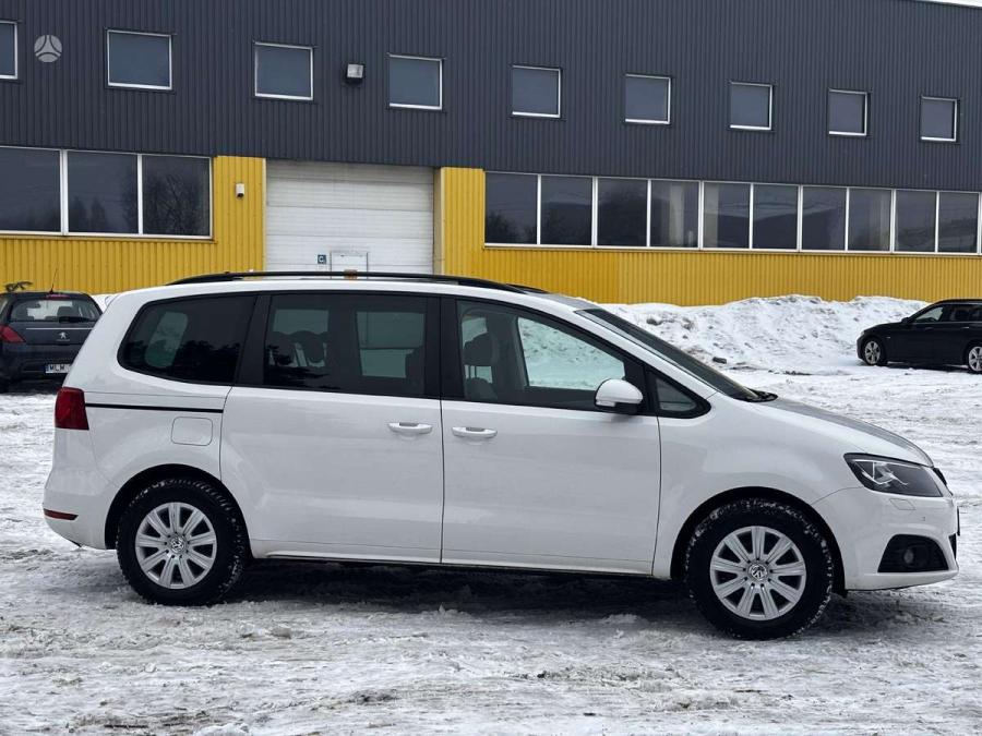 White SEAT Alhambra 2014 in Utena, with an engine capacity of 2.00 L and mileage of 247 thousand km for 6950 €, photo 4 on AUTOMOTO.COM.LV