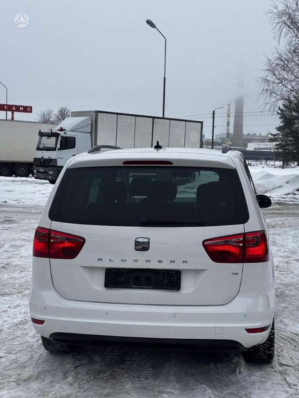 White SEAT Alhambra 2014 in Utena, with an engine capacity of 2.00 L and mileage of 247 thousand km for 6950 €, photo 6 on AUTOMOTO.COM.LV