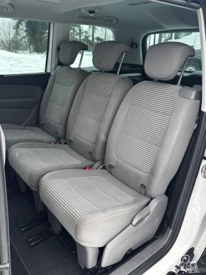 Balts SEAT Alhambra 2014 Utena, ar dzinēja tilpumu 2.00 L un nobraukumu 247 tūkst. km par 6950 €, foto 13 vietnē AUTOMOTO.COM.LV