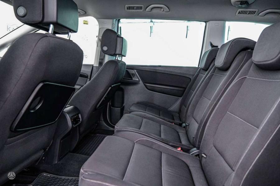 Balts SEAT Alhambra 2014 Kauņa, ar dzinēja tilpumu 2.00 L un nobraukumu 278 tūkst. km par 8990 €, foto 10 vietnē AUTOMOTO.COM.LV