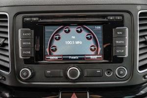 Balts SEAT Alhambra 2014 Kauņa, ar dzinēja tilpumu 2.00 L un nobraukumu 278 tūkst. km par 8990 €, foto 22 vietnē AUTOMOTO.COM.LV