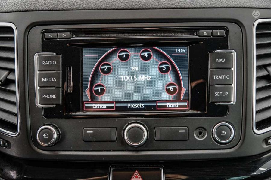 Balts SEAT Alhambra 2014 Kauņa, ar dzinēja tilpumu 2.00 L un nobraukumu 278 tūkst. km par 8990 €, foto 22 vietnē AUTOMOTO.COM.LV