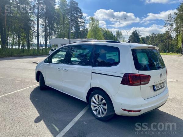 Balts SEAT Alhambra 2017 Daugavpils, ar dzinēja tilpumu 2.00 L un nobraukumu 222 tūkst. km par 9499 €, foto 4 vietnē AUTOMOTO.COM.LV