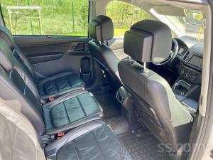 Balts SEAT Alhambra 2017 Daugavpils, ar dzinēja tilpumu 2.00 L un nobraukumu 222 tūkst. km par 9499 €, foto 7 vietnē AUTOMOTO.COM.LV