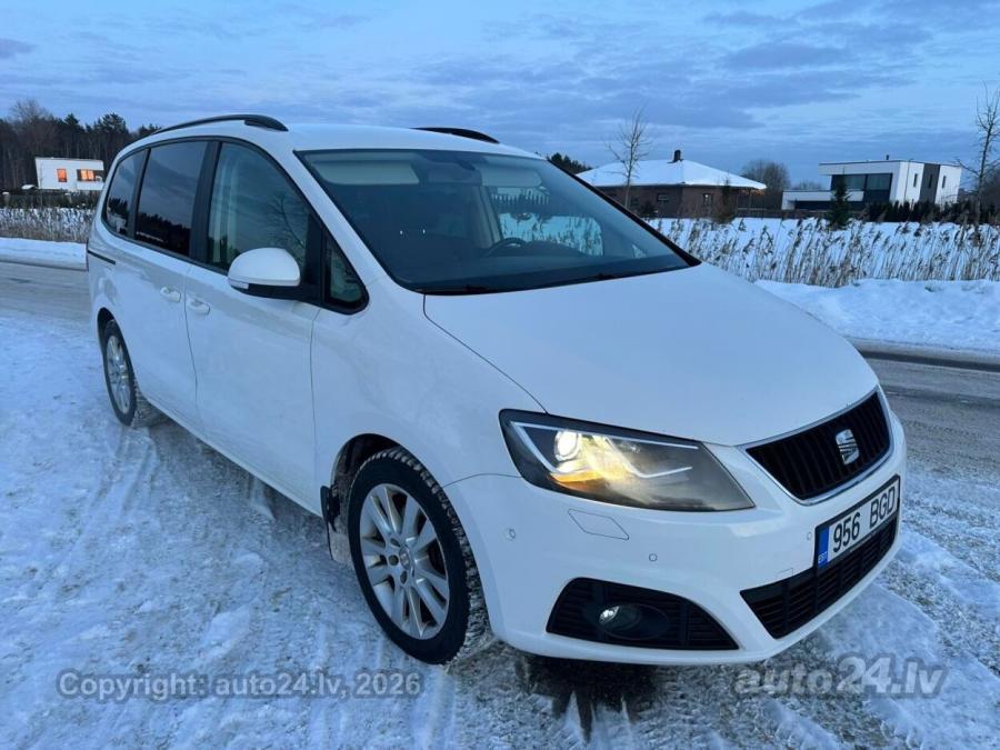 White SEAT Alhambra 2012 in Tallinn, with an engine capacity of 2.00 L and mileage of 240 thousand km for 7990 €, photo 3 on AUTOMOTO.COM.LV